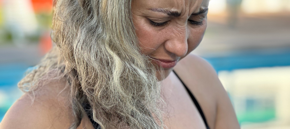 How to Care for Curly Hair Before and After Swimming? – TRIHARD